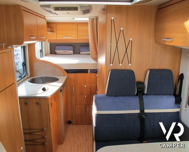 Hymer Exsis 522 - motorhome compatto con garage