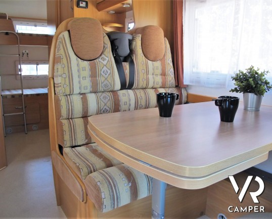 Chausson Welcome 17 - Mansardato con letti a castello