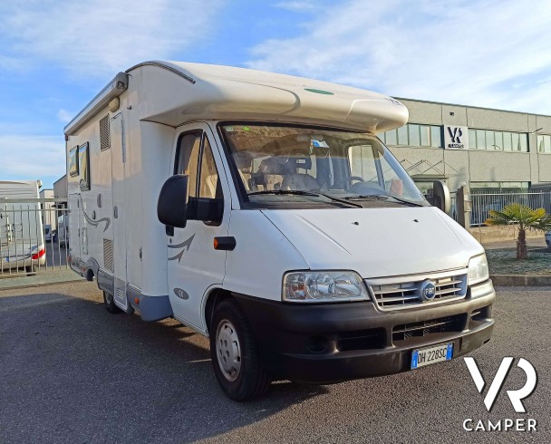 McLouis Tandy Plus 670 G - Semintegrale con garage