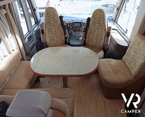 Hymer Eriba Jet 613 - Motorhome 4 posti