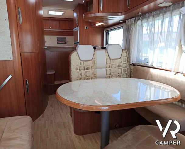 Hymer Eriba Jet 613 - Motorhome 4 posti