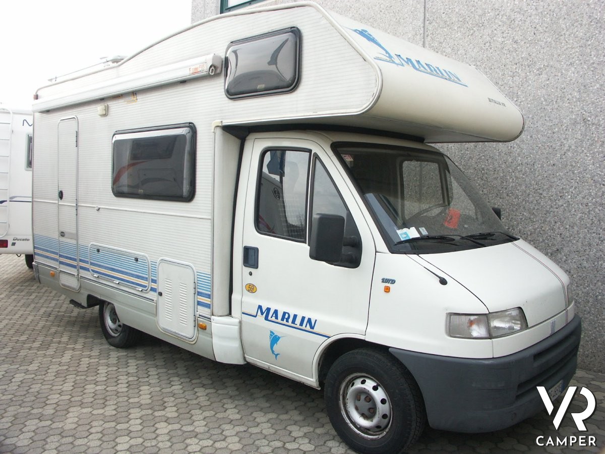 Elnagh Marlin 59 - camper usato mansardato