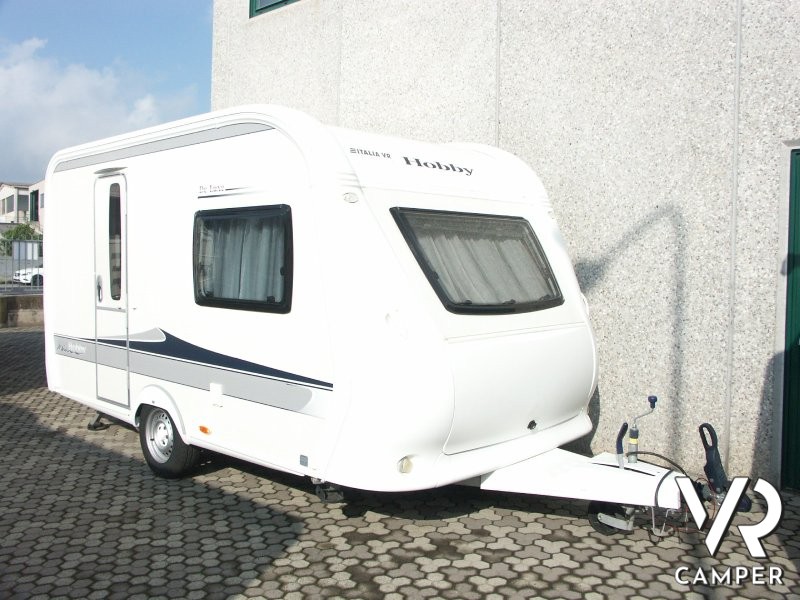 Hobby De Luxe 380 TB - caravan leggera