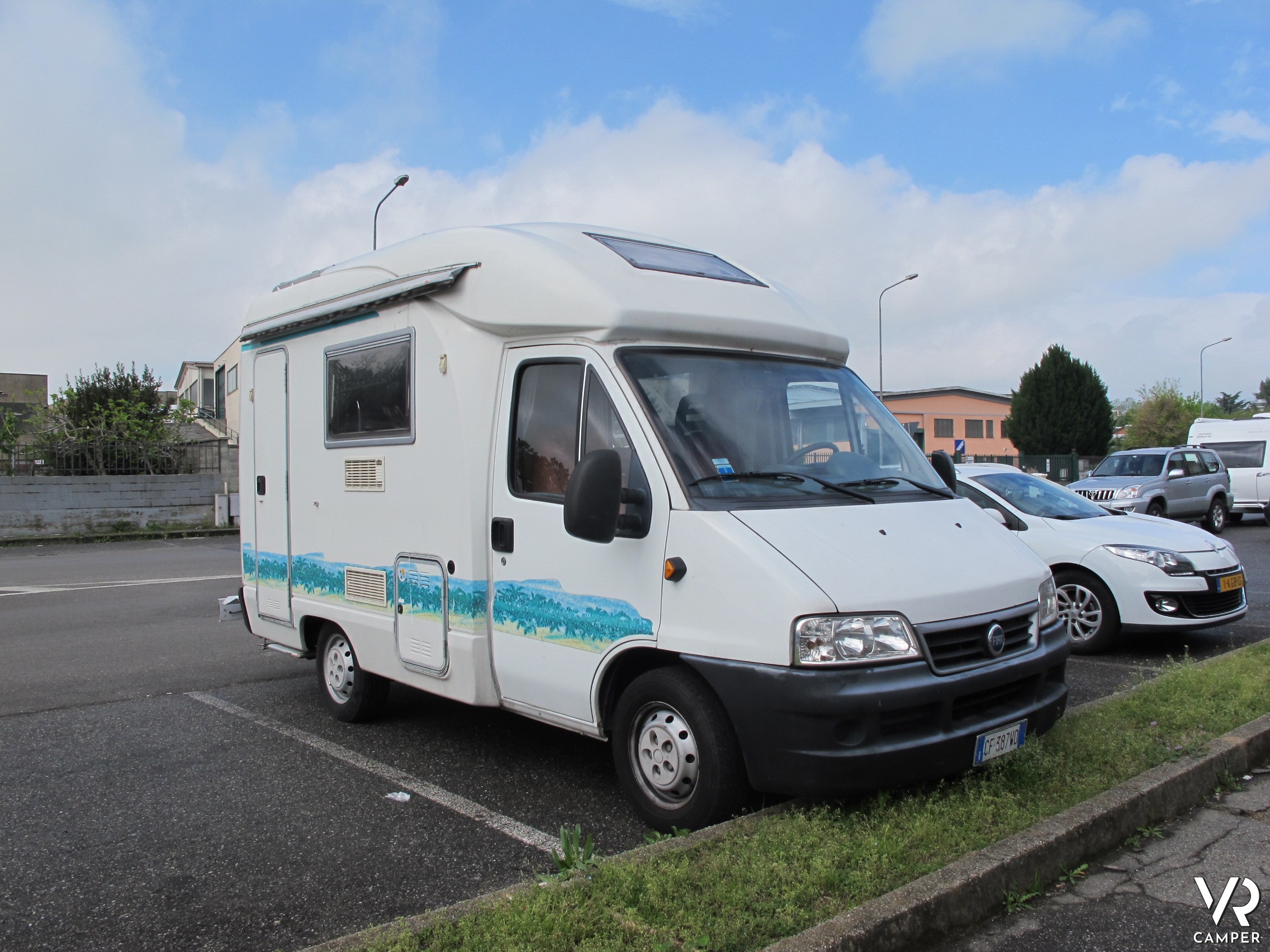 Wingamm Oasi 500 - monoscocca con basculante