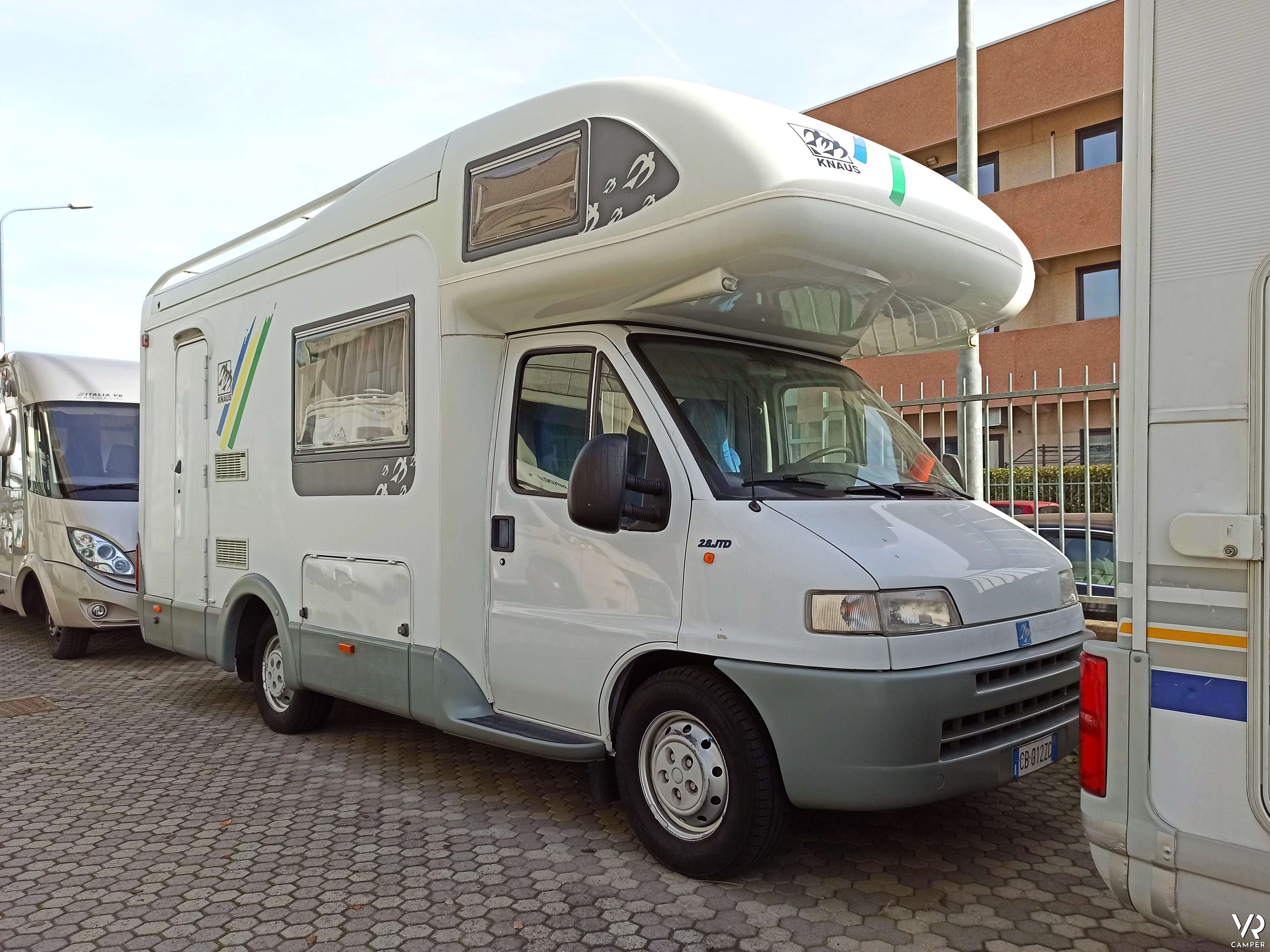 Knaus Sun Traveller 600 - Mansardato 5 posti