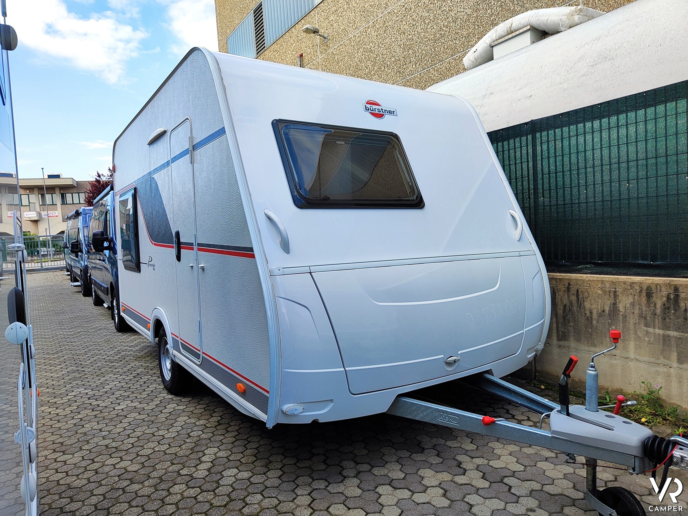 Burstner Premio Plus 410 TS - Caravan per famiglia